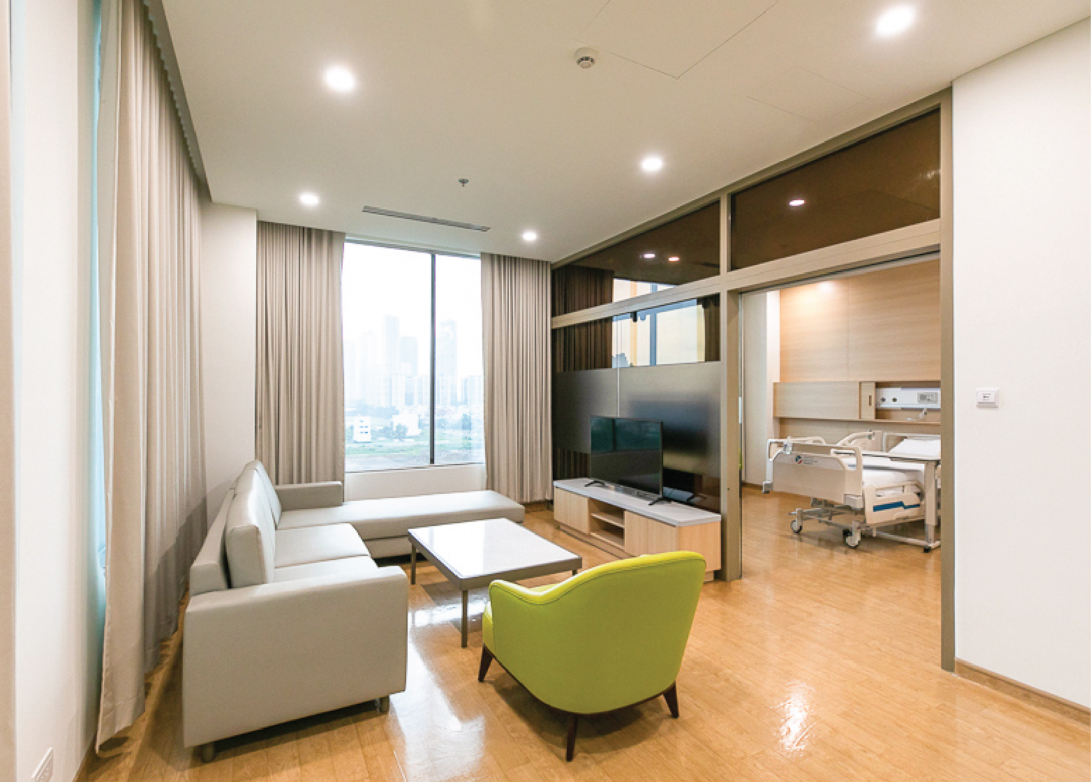 TRẢI NGHIỆM DỊCH VỤ SINH CHUẨN 5 SAO TẠI AIH